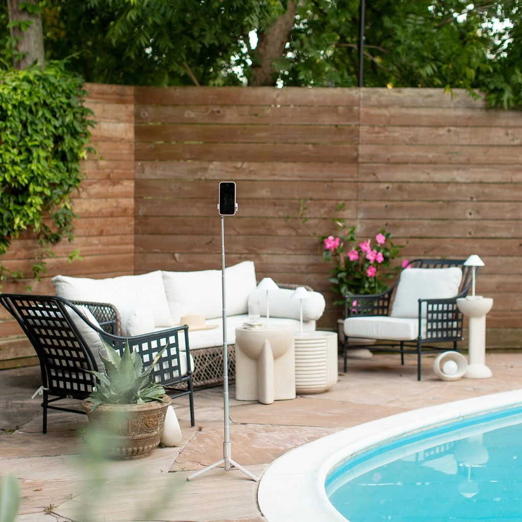 Pop Up Phone Stand – Tech Wellness