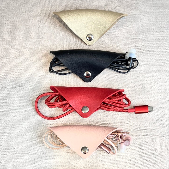 Cord Keepers. Pretty, Easy, Elegant Leather Organizers For Headphone a ...